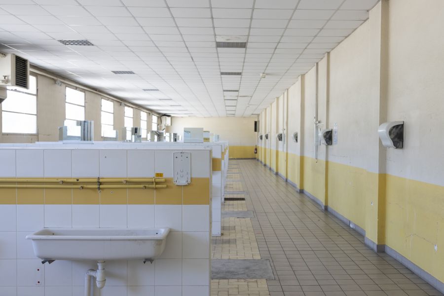 Pavel Büchler – LIVE, 1999 – Biennale de Lyon