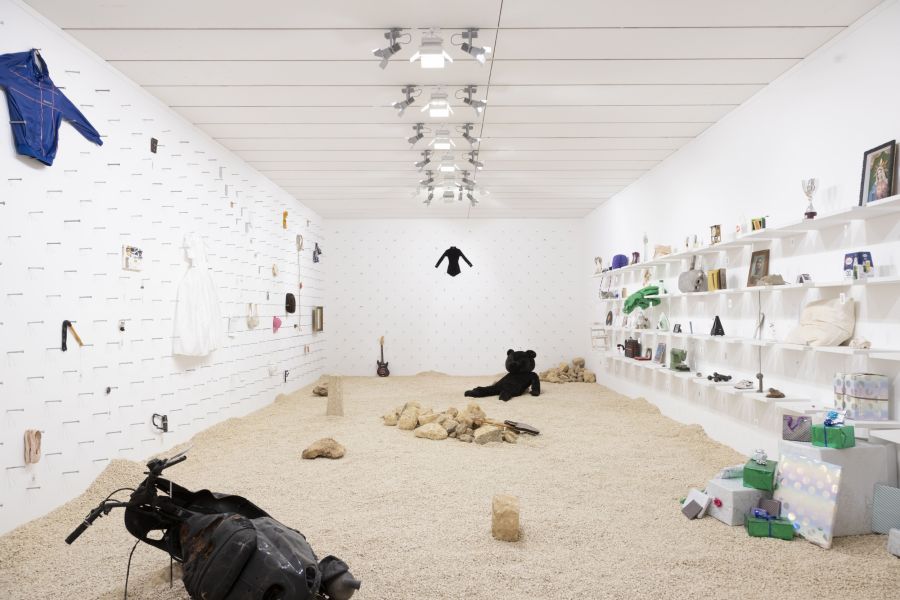 Lorraine de Sagazan – Monte di Pietà, permanence – Biennale de Lyon